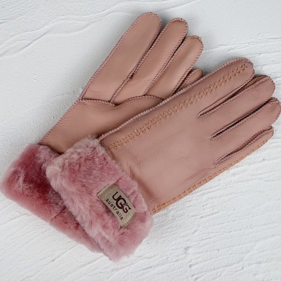 UGG | Accessories | Ugg Female Fur One Line Pressing Gloves Nude ...